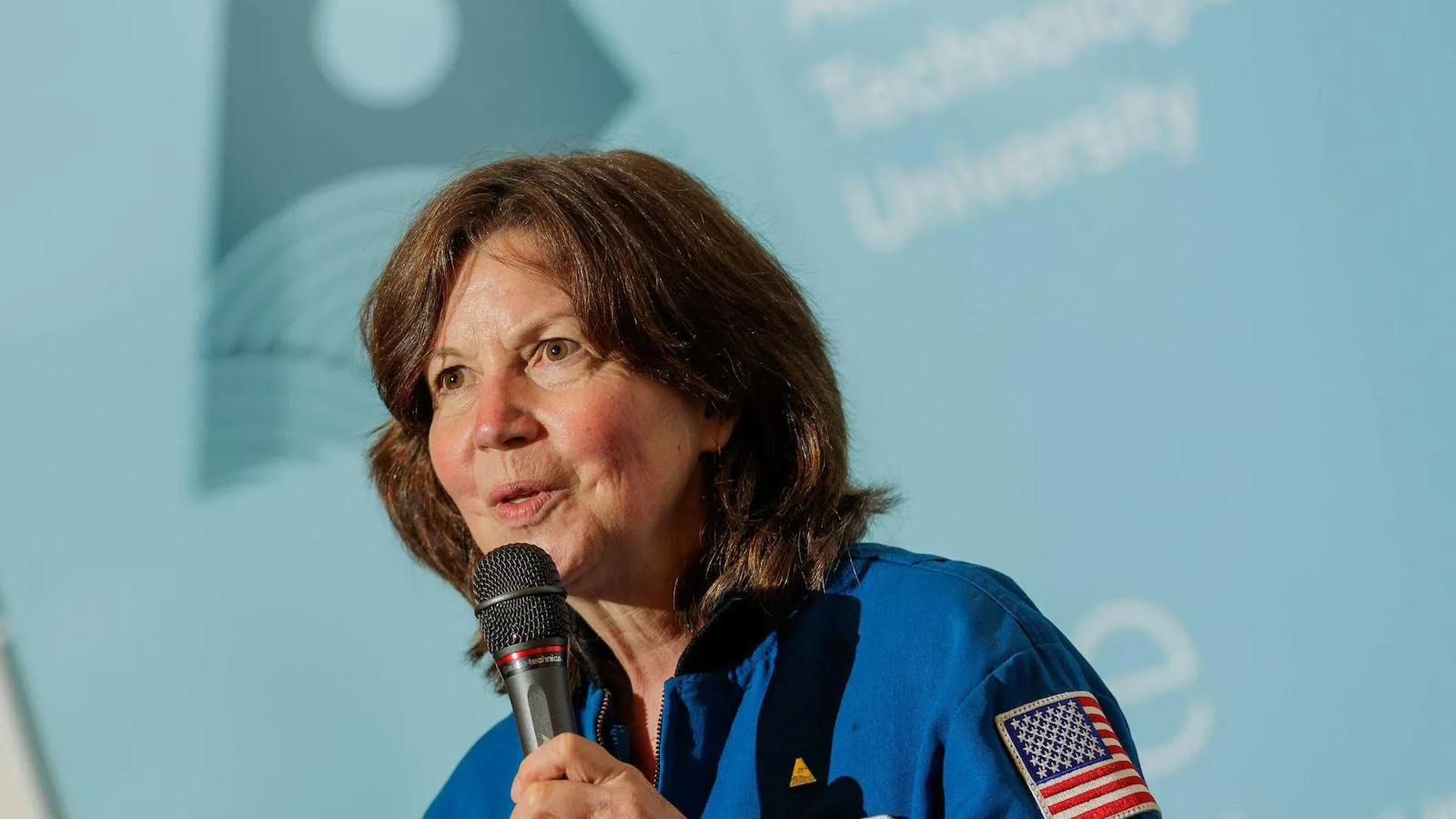 Former NASA astronaut Cady Coleman inspires students at Atlantic ...
